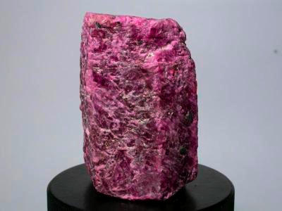 Sample of the element Aluminum in the Periodic Table